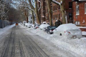 Parking in winter: How to park your car safely when it snows