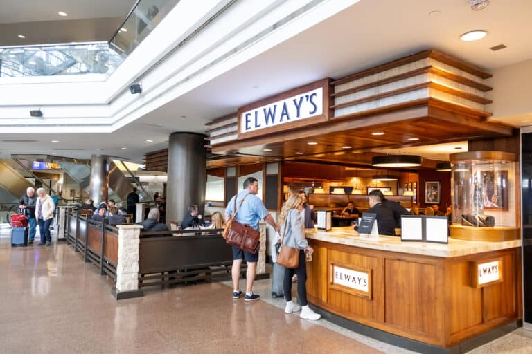 ?️Restaurants de l'aéroport de Denver : où manger à DIA